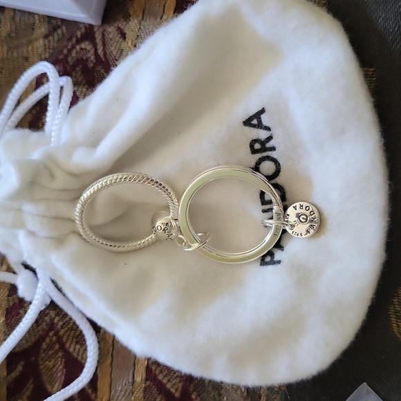 Pandora | Accessories | Pandora Hp Gorgeous Silver 925 Keychain Bagged ...